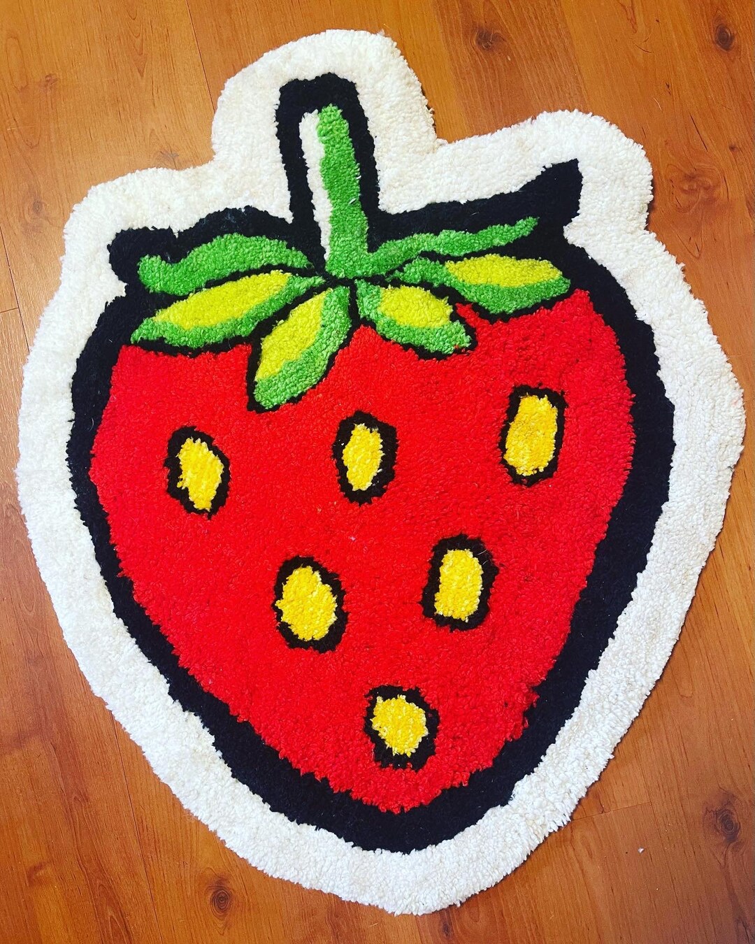 Strawberry Hand-tufted Rug - Etsy