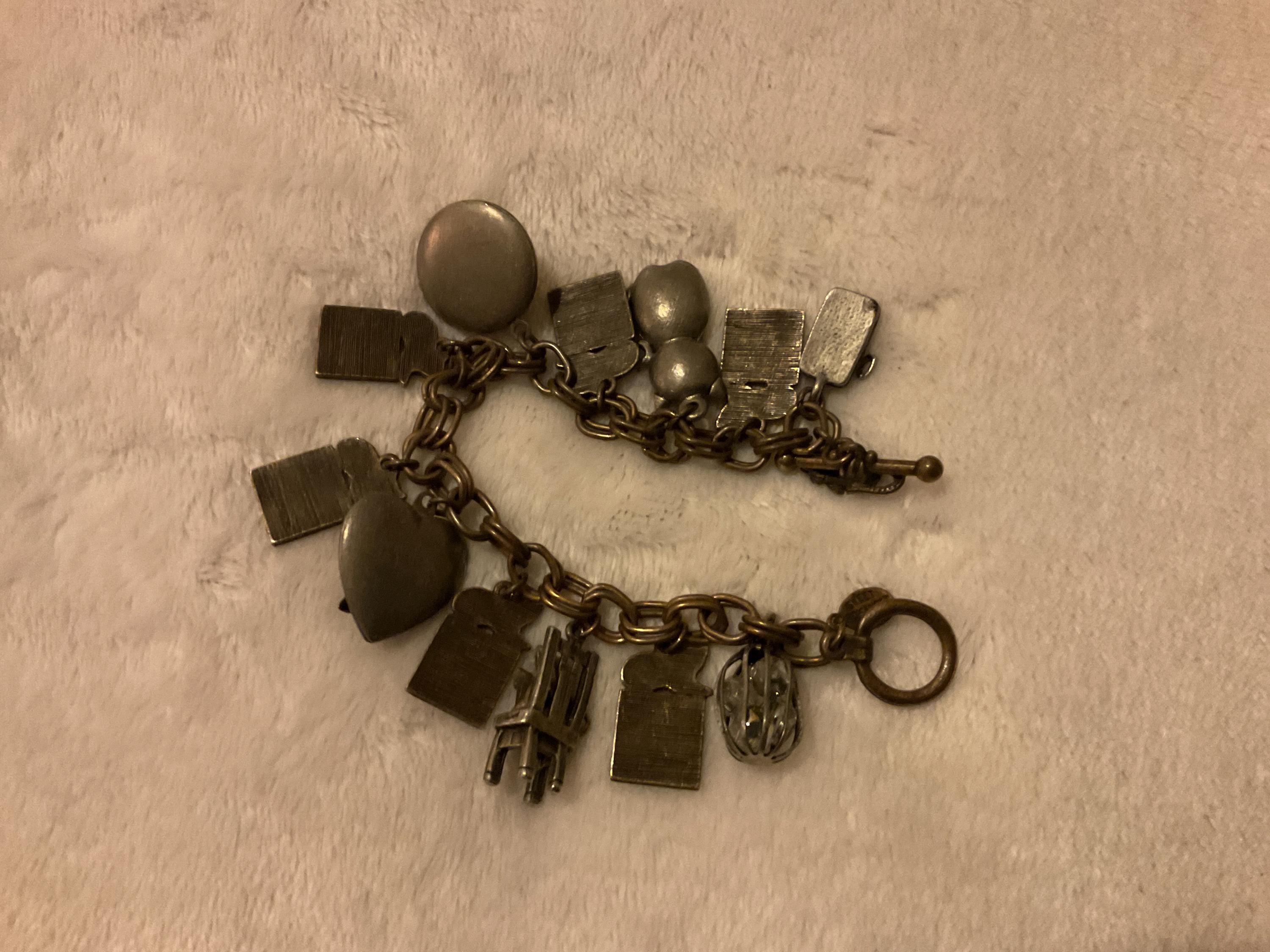 7” Vintage Sweet Romance Bronze and Silvertone Cat Charms Bracelet With ...