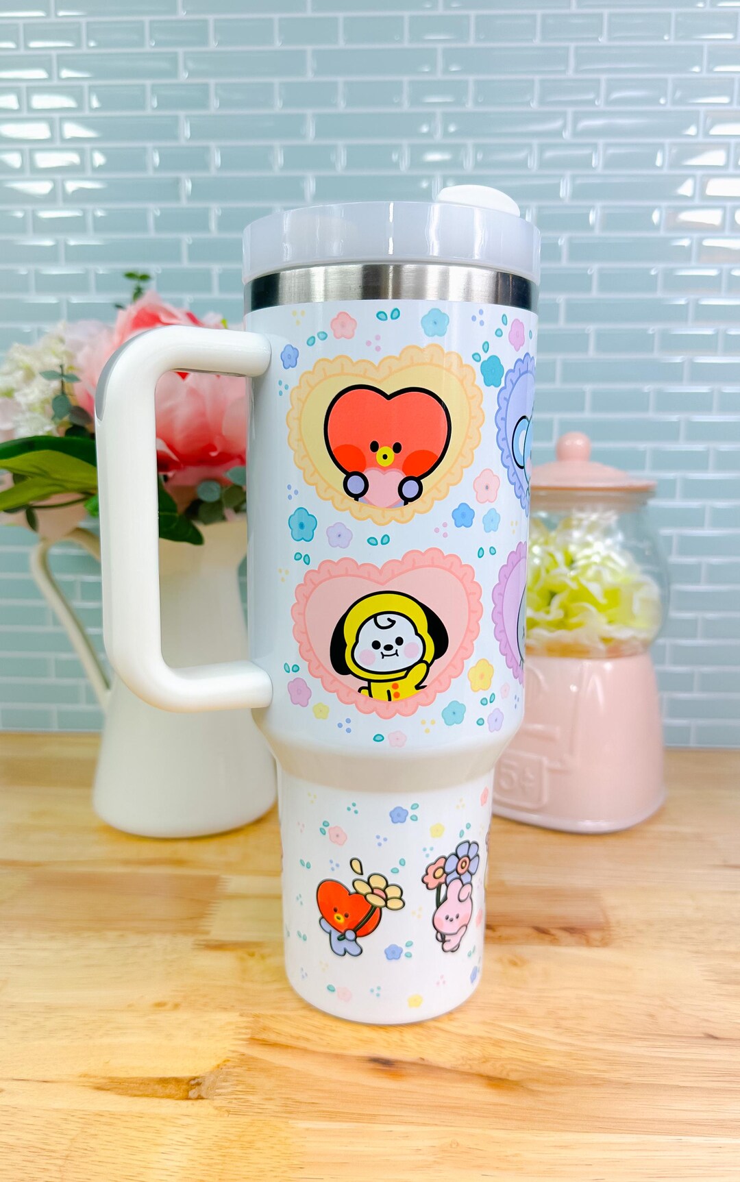 K-pop Friends Floral Heart 40 Oz Tumbler | Bangtan, Gift Ideas, K-pop ...