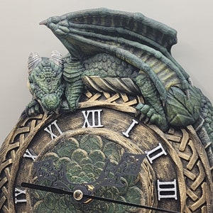 Dragon Clock | 3D Printed | Hand Painted - Etsy