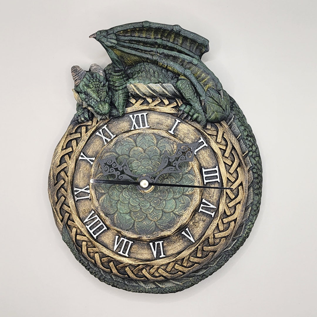 Dragon Clock | 3D Printed | Hand Painted - Etsy