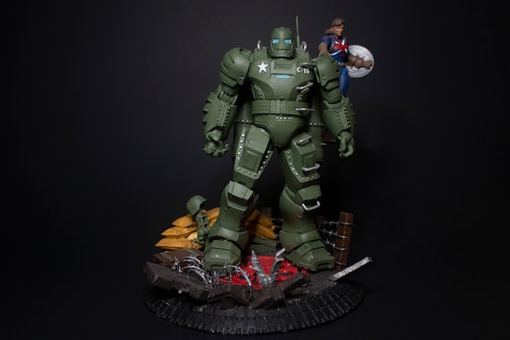 Hydra Stomper and Captain Carter Hand Painted Statue - Etsy