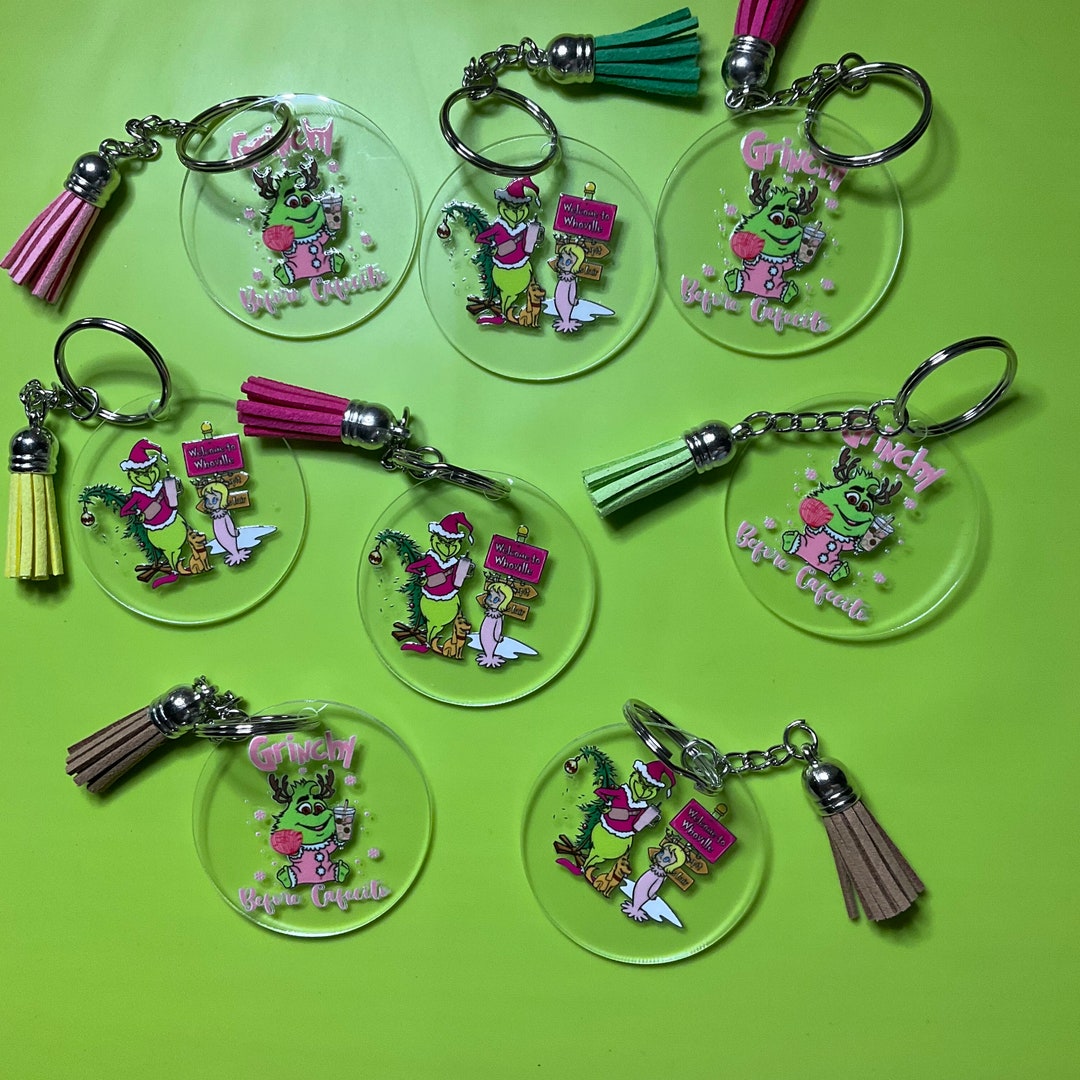 Grinch Design Keychains / Simple and Minimalistic / Christmas Vibes ...