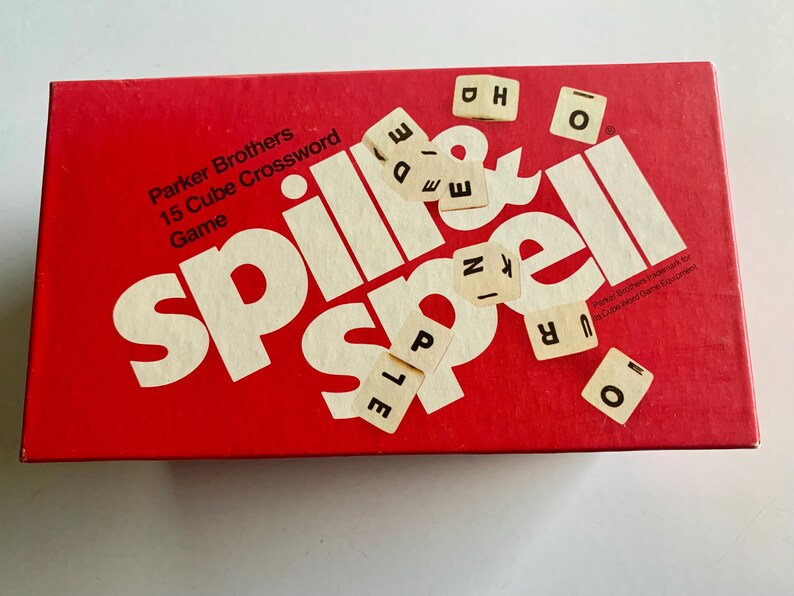 Vintage Parker Brothers Spill & Spell Game 1972 - Etsy