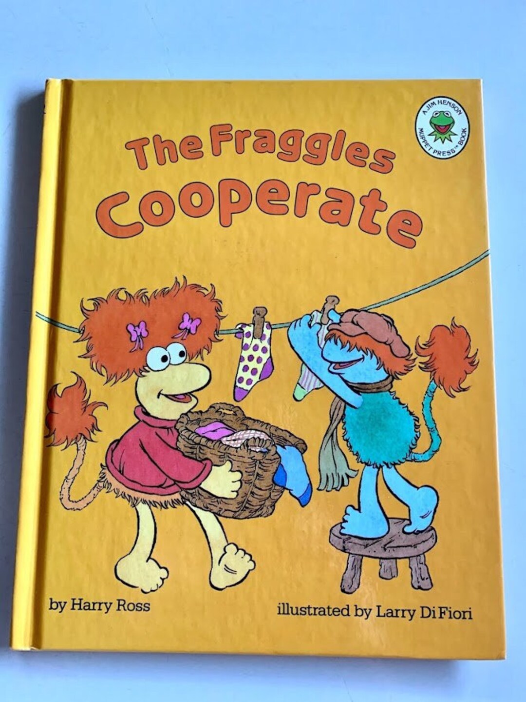 The Fraggles Cooperate by Harry Ross Illustrated by Larry Difiori 1989 ...