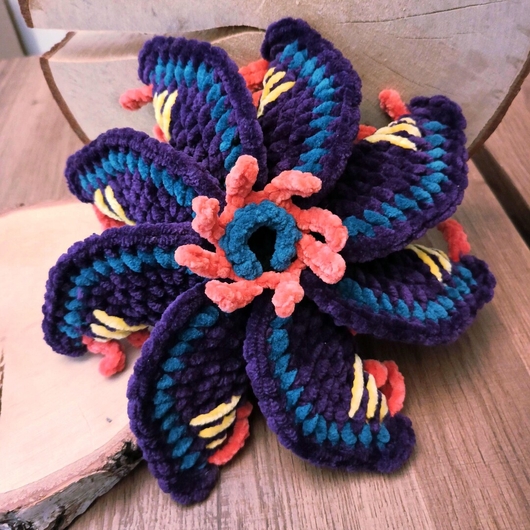 Thargoid Interceptor Medusa Crochet Plush / Elite Dangerous / Handmade ...