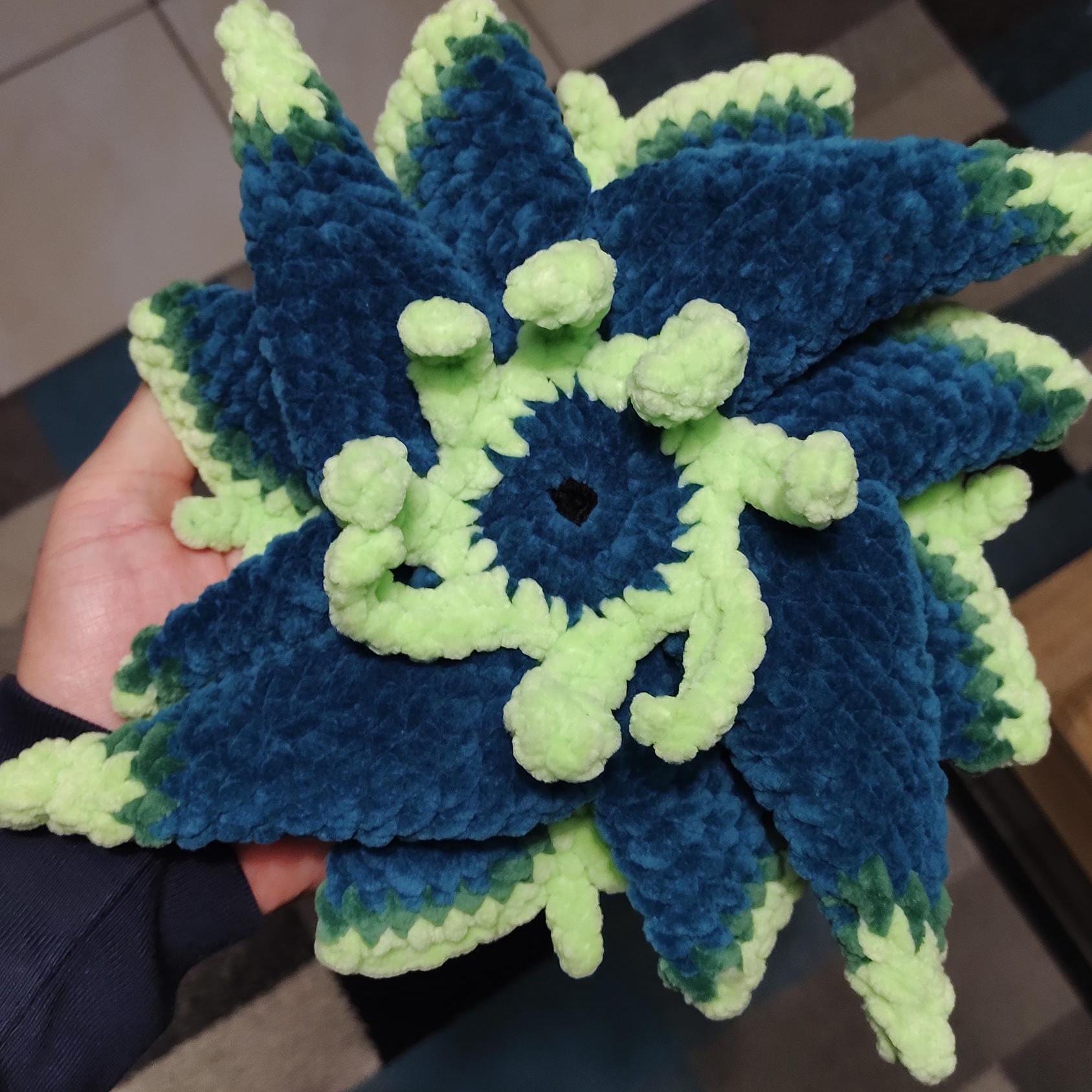 Thargoid Interceptor Hydra Crochet Plush / Elite Dangerous / Handmade ...
