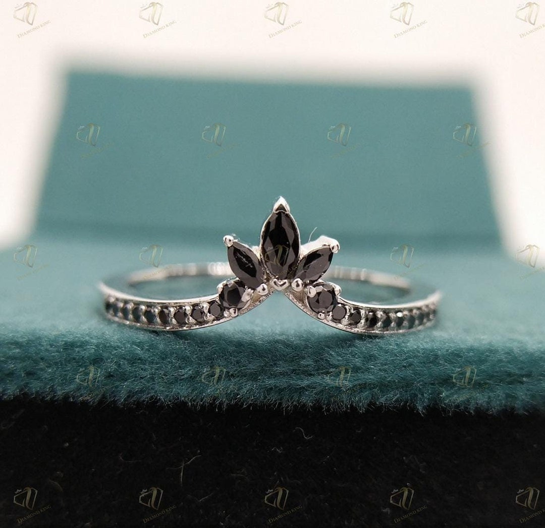 Black Onyx Curve Silver Wedding Band, Alternative Black Diamond Stack ...
