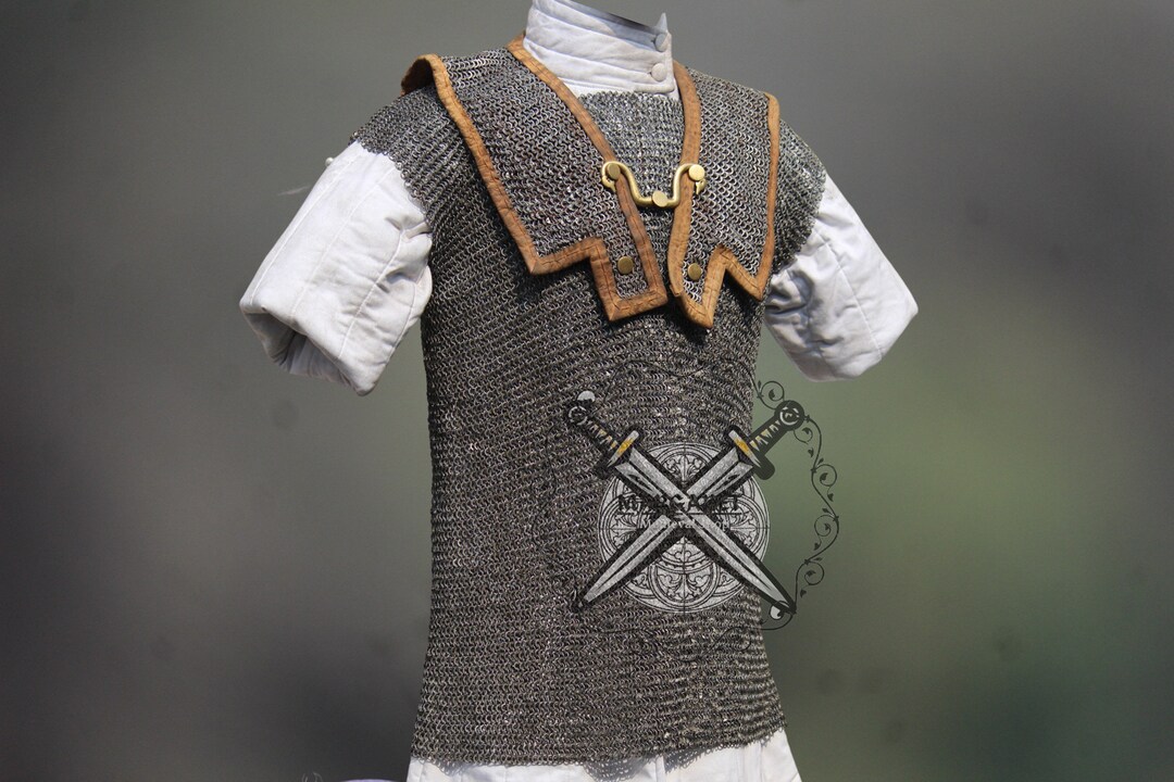 Lorica Hamata Roman Chainmail Armor Construction Alternating 6 Mm Round ...