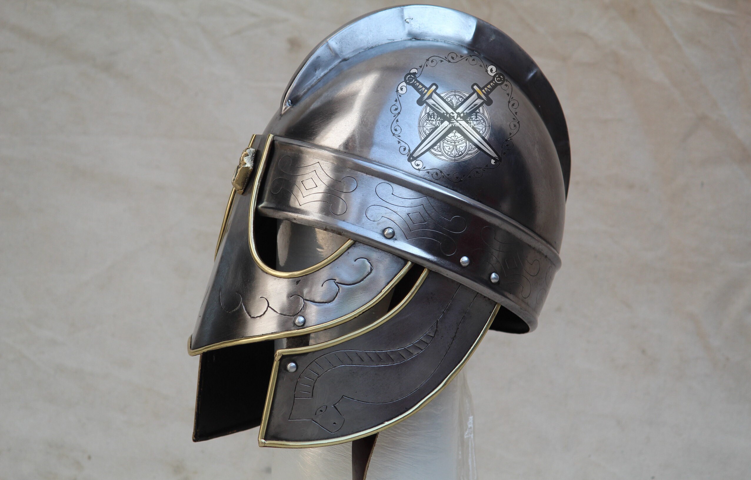 Eowyn's / Dernhelm's Helmet From Lord of the Rings - Etsy