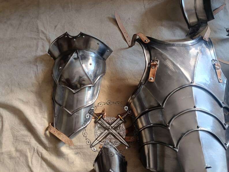 Demi-armure médiévale / Meilleure armure portable pour lui / - Etsy Canada