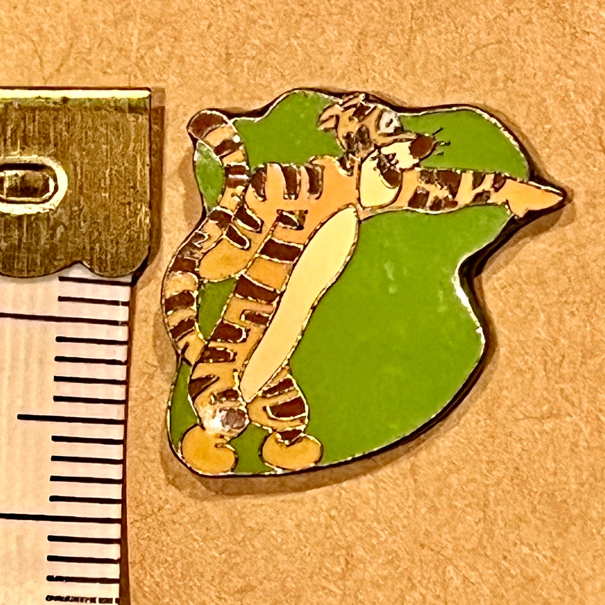 Vintage Disney Winnie the Pooh & Tigger Pin Badges / Brooch Choose ONE ...