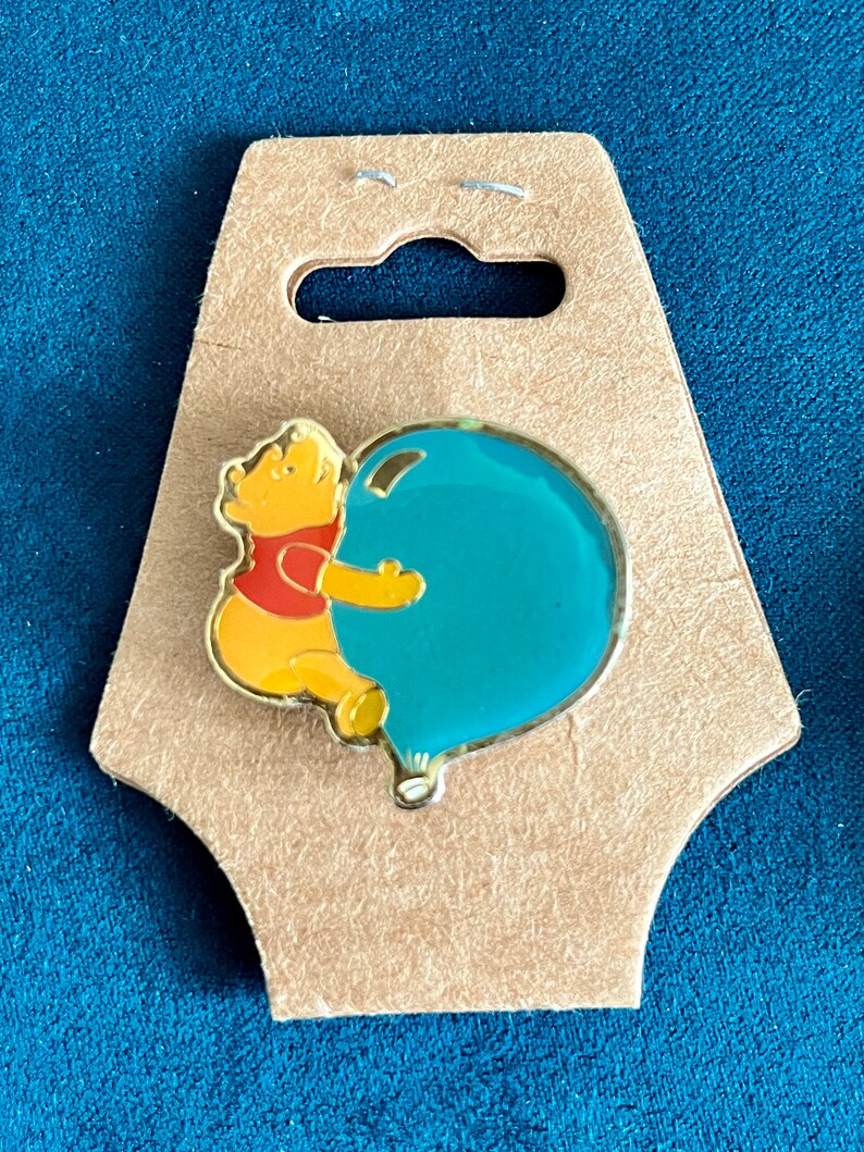 Vintage Disney Winnie the Pooh & Tigger Pin Badges / Brooch Choose ONE ...