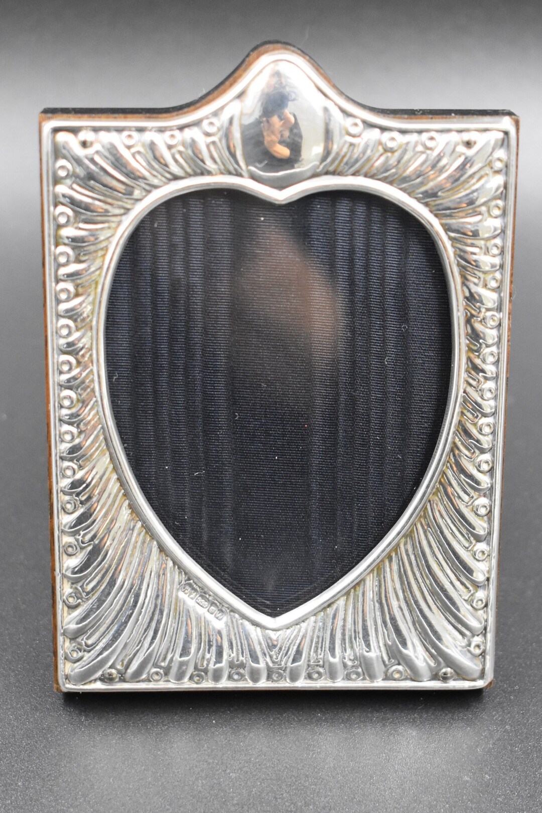 Charming Finest 999 Britannia Quality Silver Heart Shaped Photo Frame ...