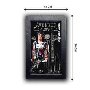 Shadowbox Frame Mini Guitar Replica Famous Band in the World With ...