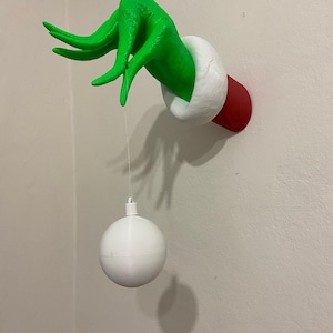 Grinch Hand Wall Hanging - Christmas Tree Ornament - Etsy