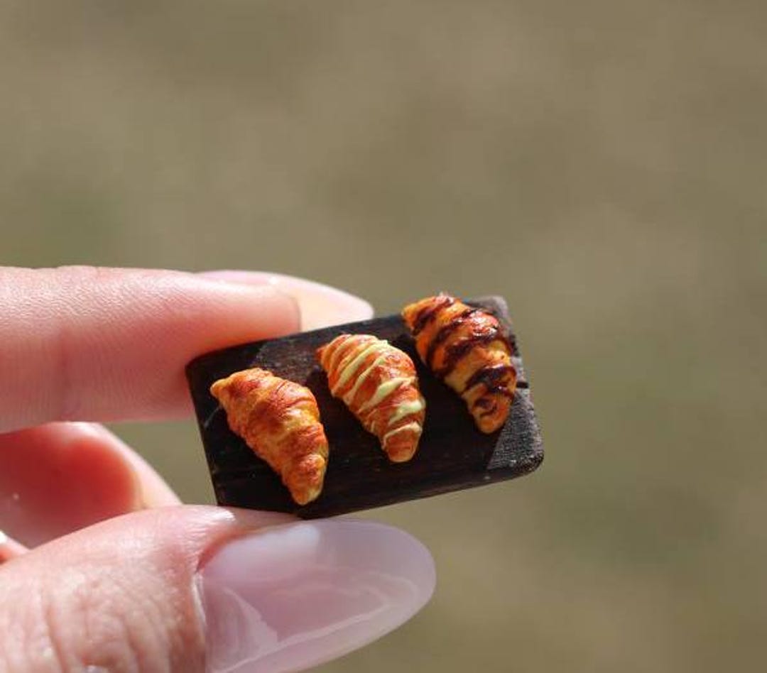 Miniature Croissant 1/6 1/12 Scale, Mini Food, Miniature French Bakery ...