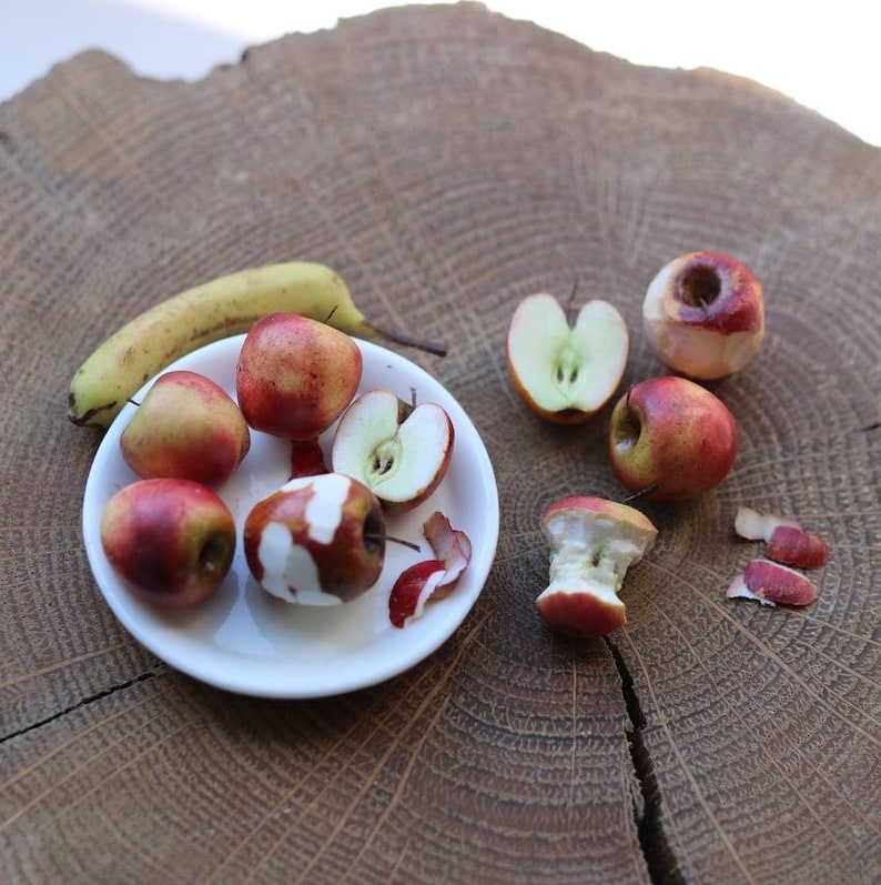 Miniature Apples for a Dollhouse, 1/12 and 1/6 Scale Realistic Fruits ...
