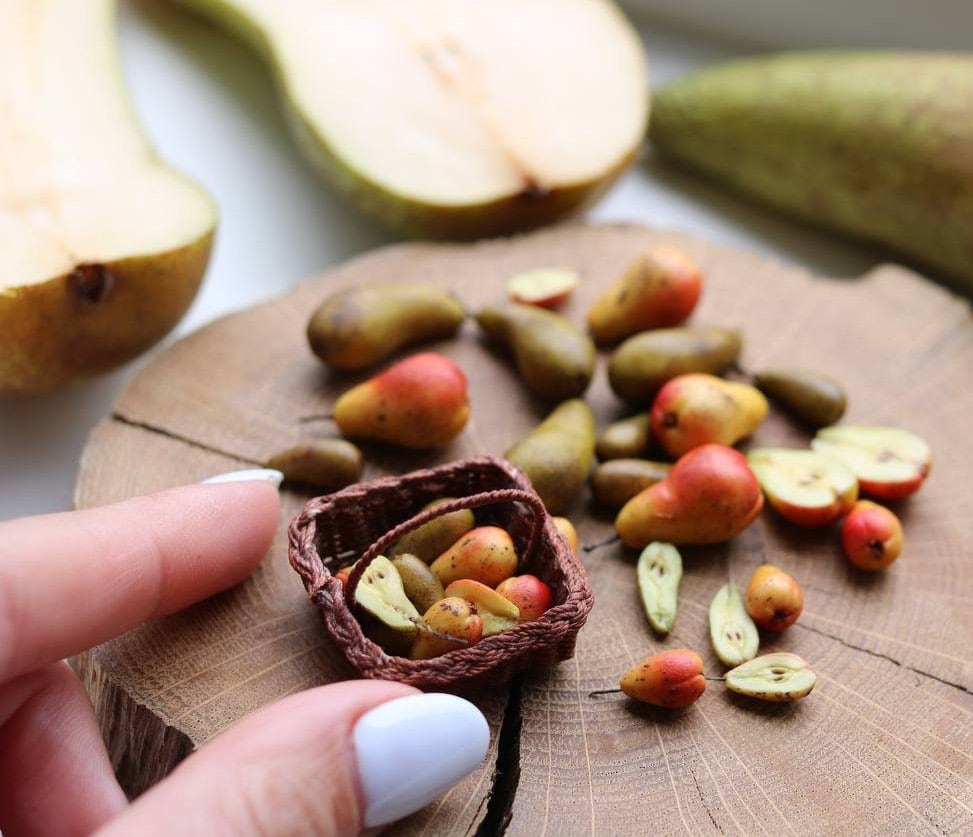 Miniature Pears for a Dollhouse 1/12 and 1/6 Scale Realistic - Etsy