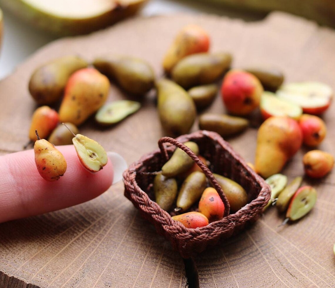 Miniature Pears for a Dollhouse 1/12 and 1/6 Scale Realistic - Etsy