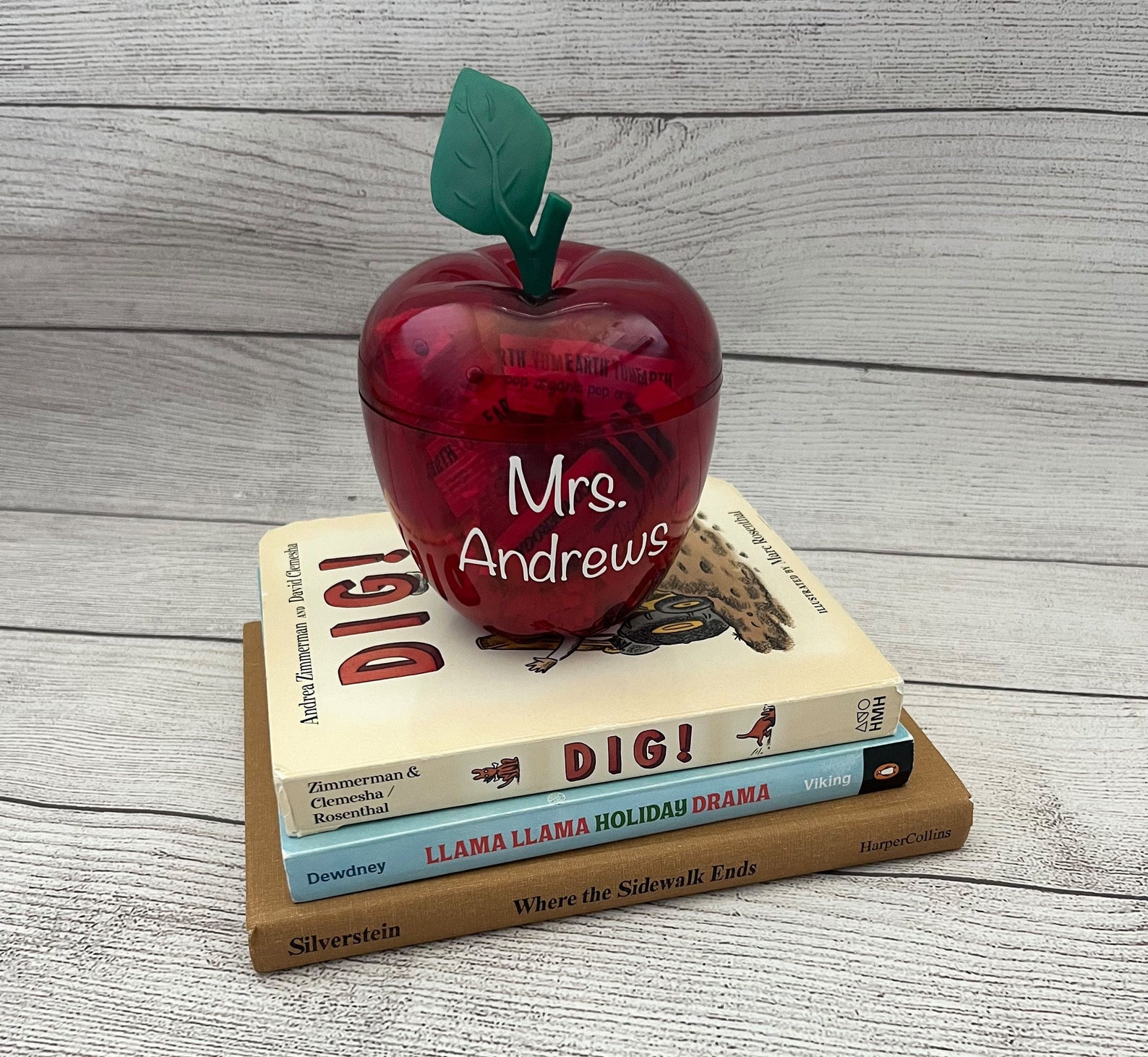 Personalized Apple Container, Teacher Appreciation Gift, Teacher End of ...
