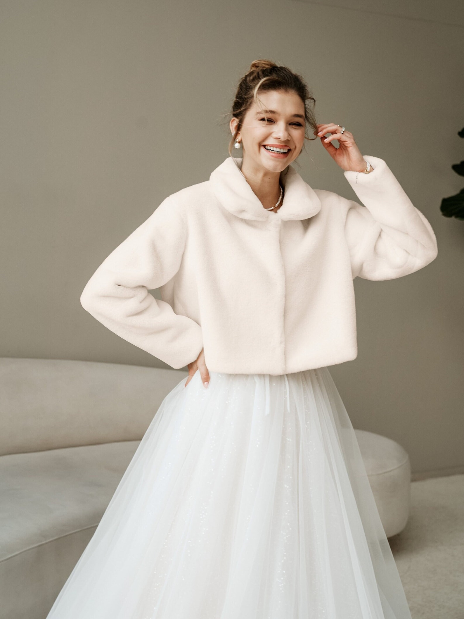 Bride Jacket Faux Fur Coat Winter Wedding Topper Fur Bridal Cape Faux ...
