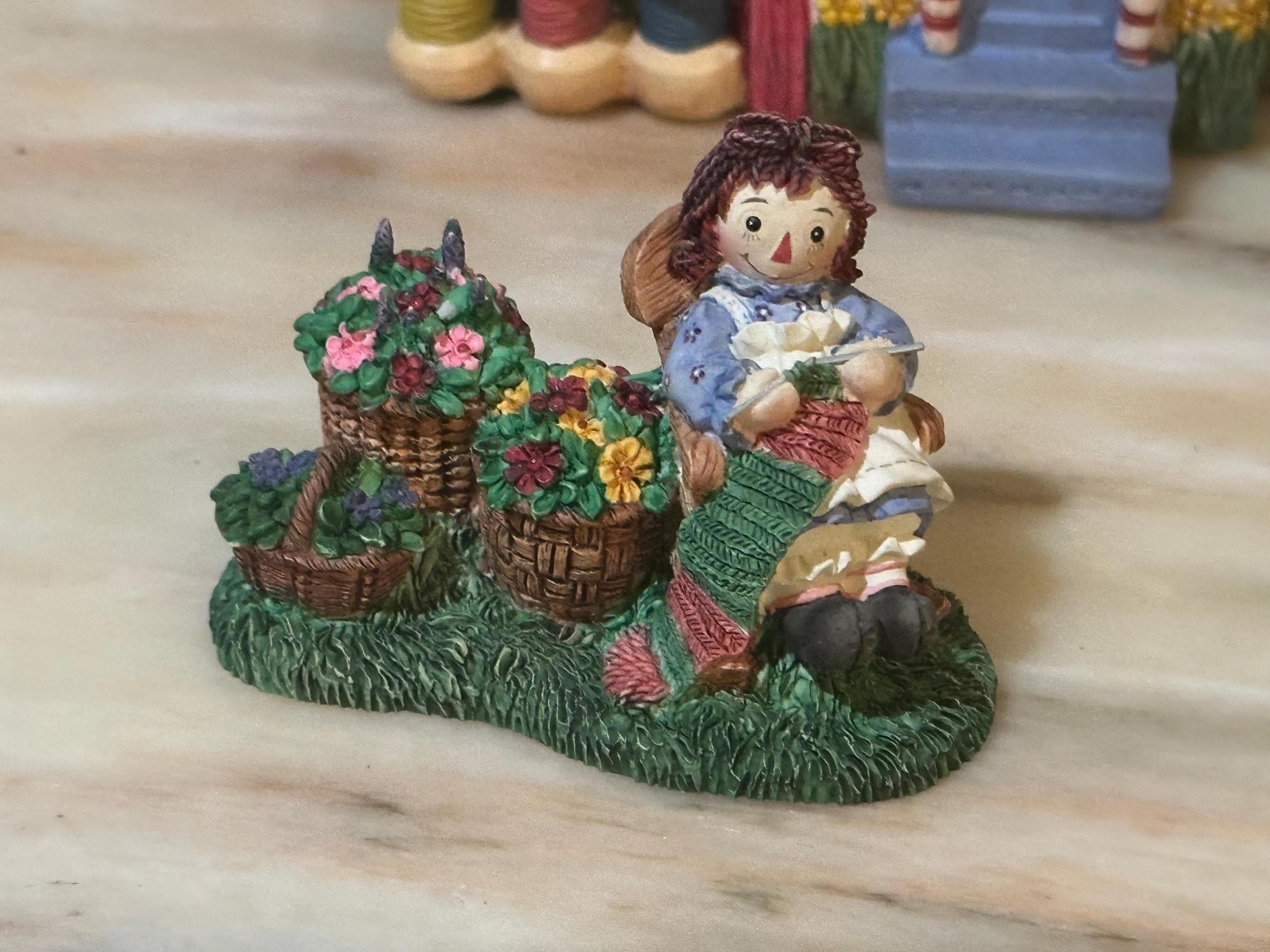 Department 56 Storybook Village Collection Raggedy Ann & Andy Patchwork ...