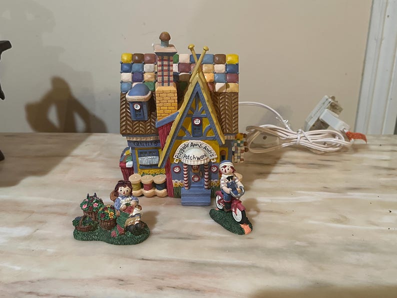 Department 56 Storybook Village Collection Raggedy Ann & Andy Patchwork ...