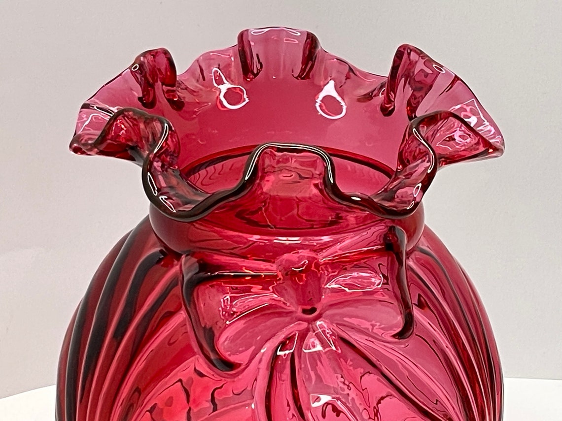 Fenton Country Cranberry Red Caprice Bow Drape Vase Crimp Top Edge - Etsy