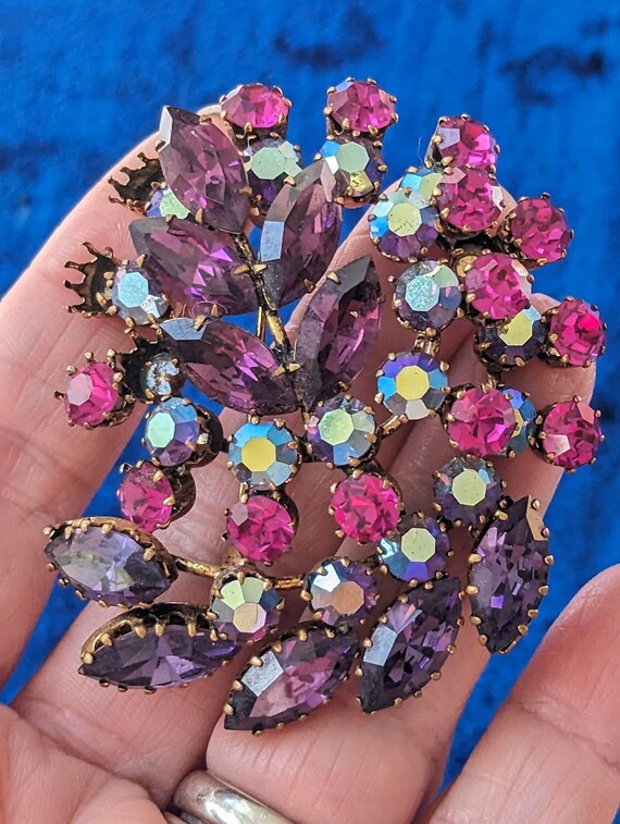 Vintage Austria Brooch Purple and Magenta Rhinestones - Gem