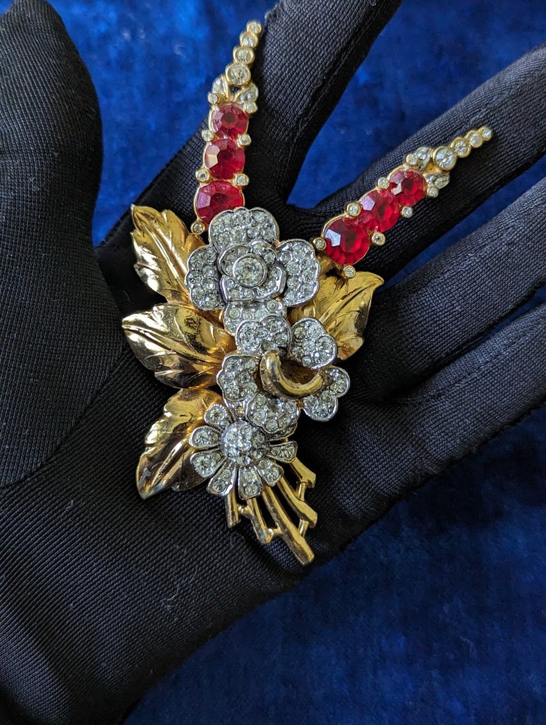 Stunning Large 1940s Flower Bouquet Brooch - Etsy