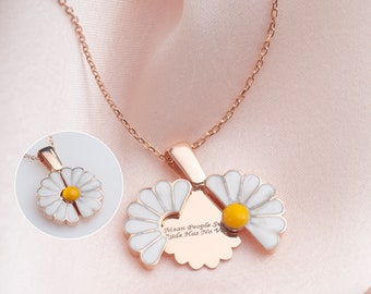 Hidden Message Daisy Necklace - Etsy