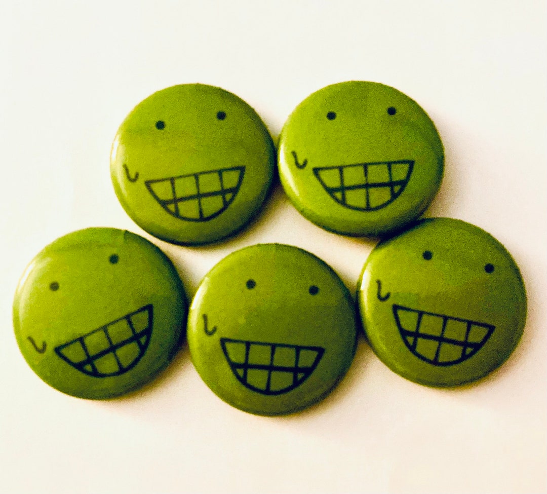 SIZE CHANGE Liam HFJONE Backpack Pin Object Show - Etsy