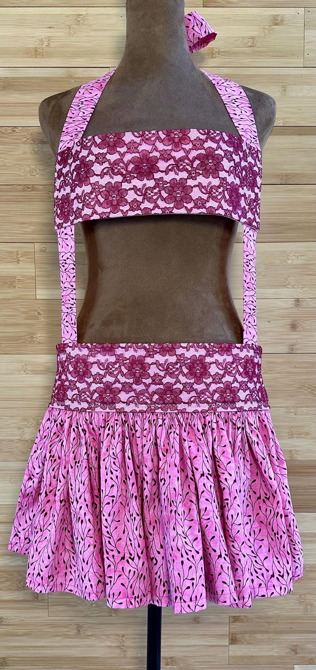 Versatile Erotic Apron - "raspberry Patches O'houlihan" - With Removable Bib for Kinky Role Play ...