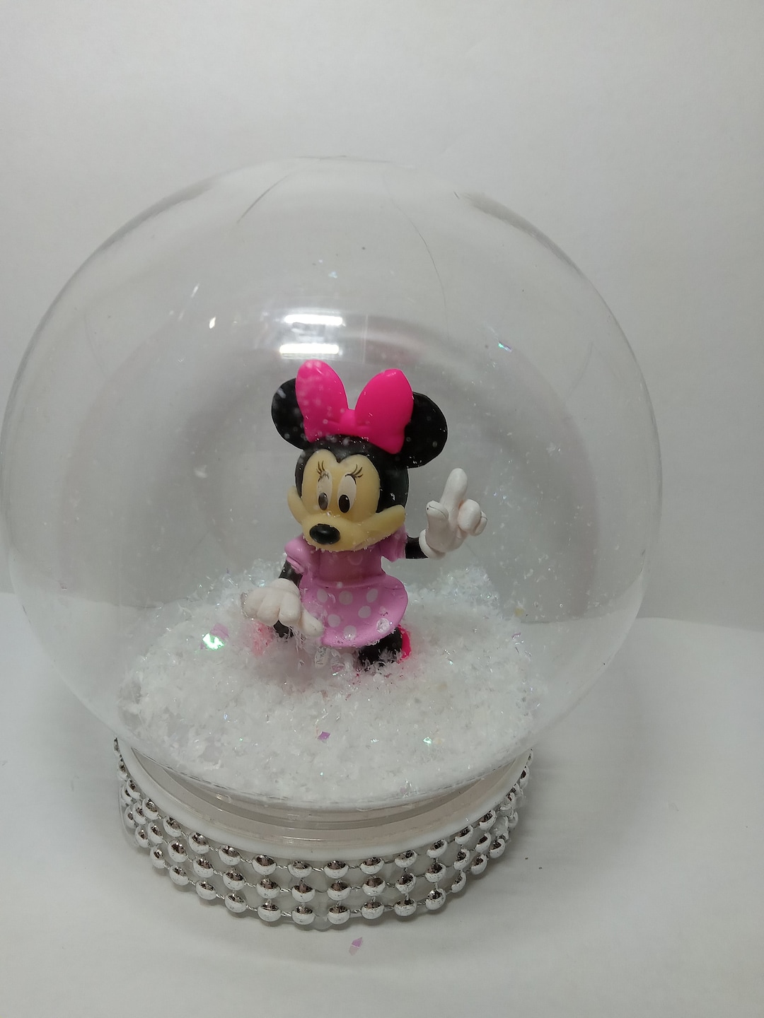 Minnie Mouse Snow Globe - Etsy