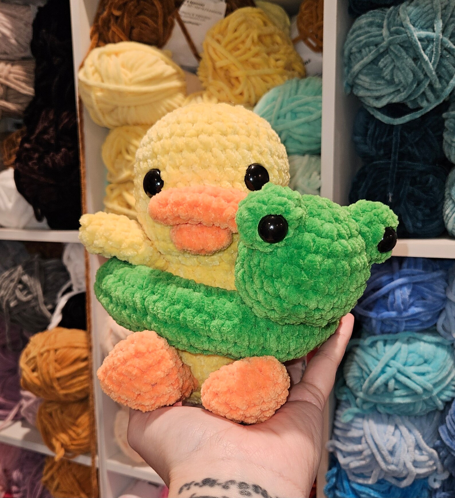 Duckling With Floatie/duck With Frog Pool Floatie/duckling With Pool ...