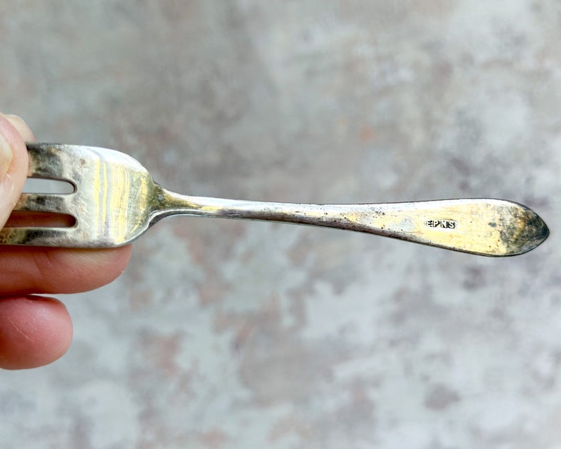 Vintage Silver Plated Forks, Tarnished Pastry Cake Pie Dessert Forks in ...