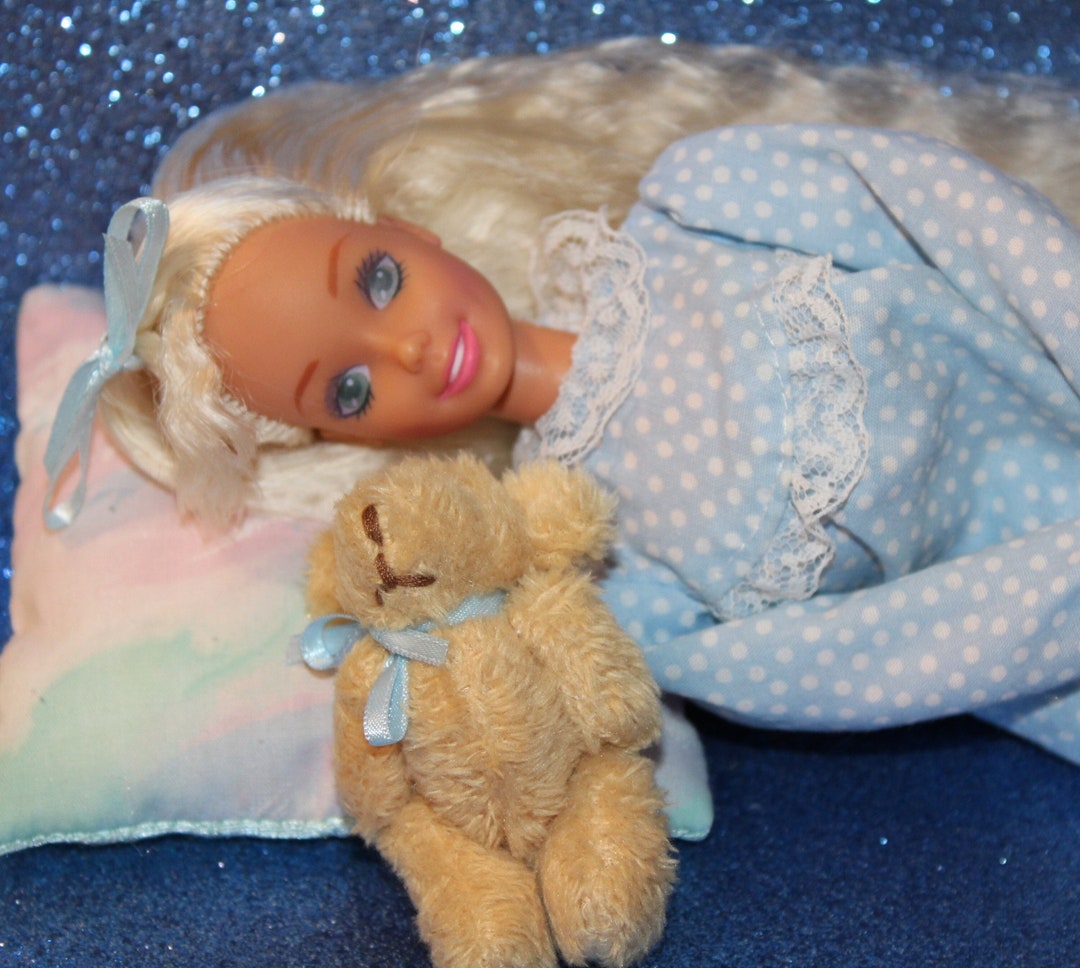 Vintage 1994 Slumber Party Barbie / Bedtime Sleep Soft Cuddle / 1990s 90s / Mattel / Vintage ...