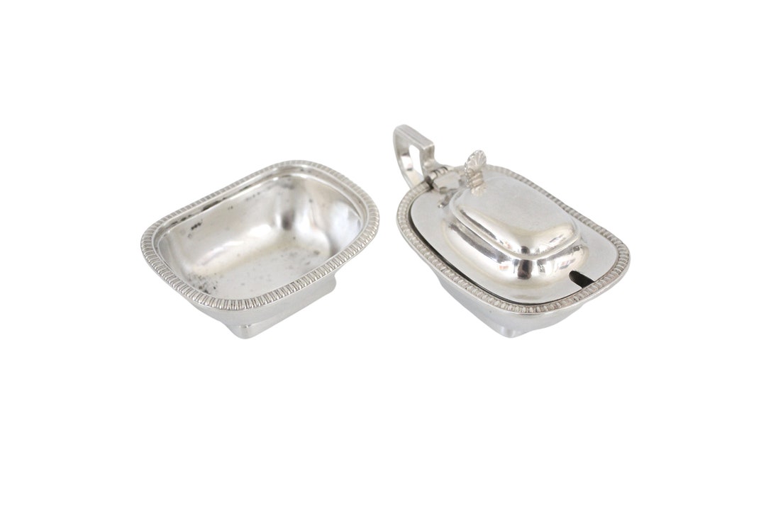 Lovely Set of Silver Plated Salt & Pepper Cellars, Made in England ...