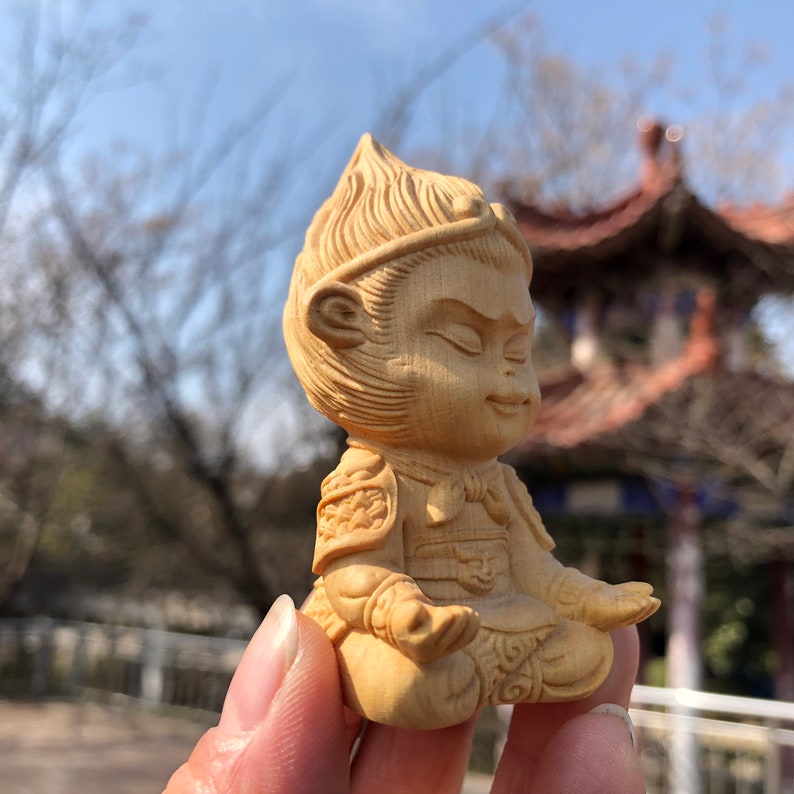 Boxwood Carved Cute Mini Monkey King Sun Wu Kong Figurine Buddha Statue ...