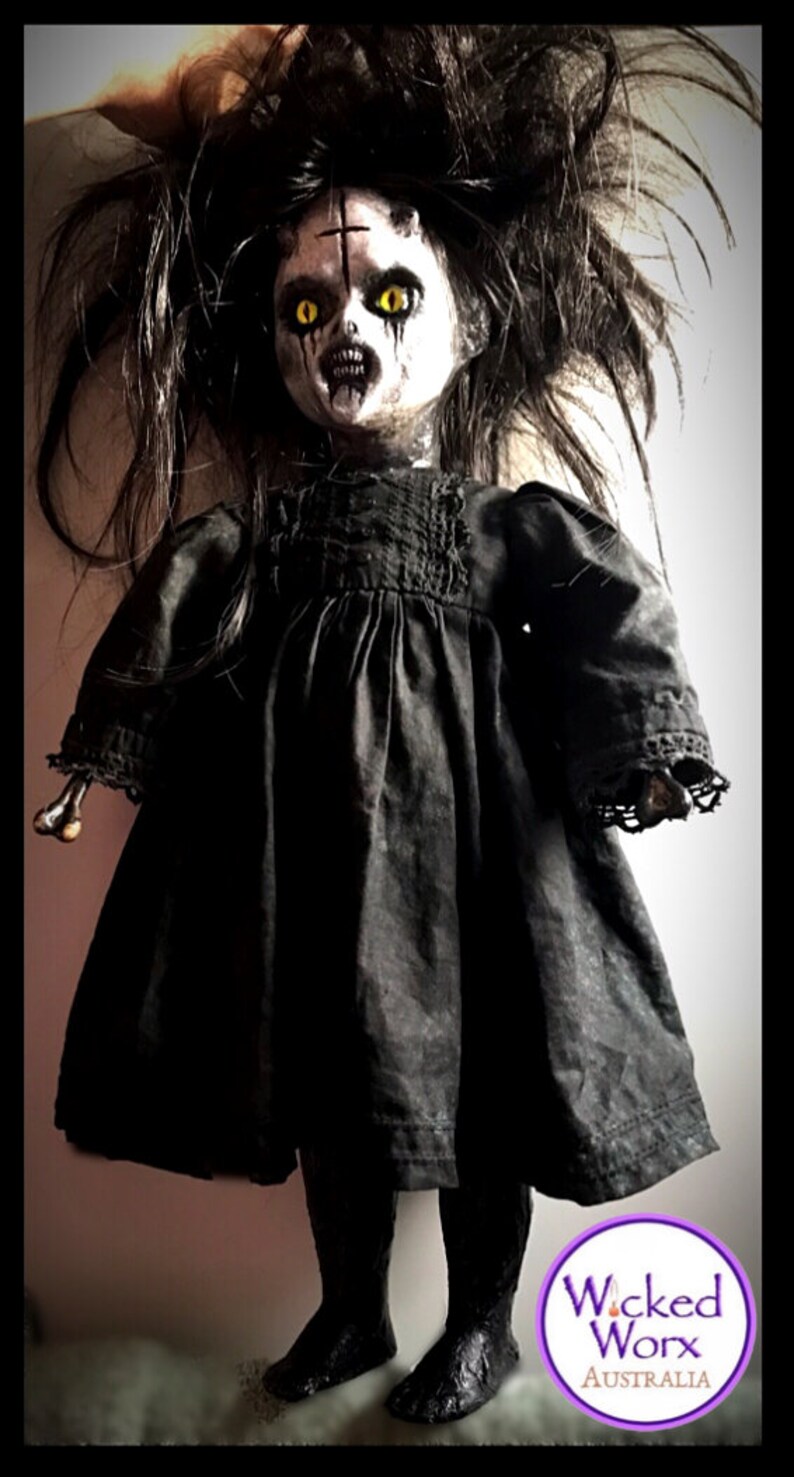 Macabre Creepy Doll,disturbing Monster Ghoul,haunted Demon Girl ...