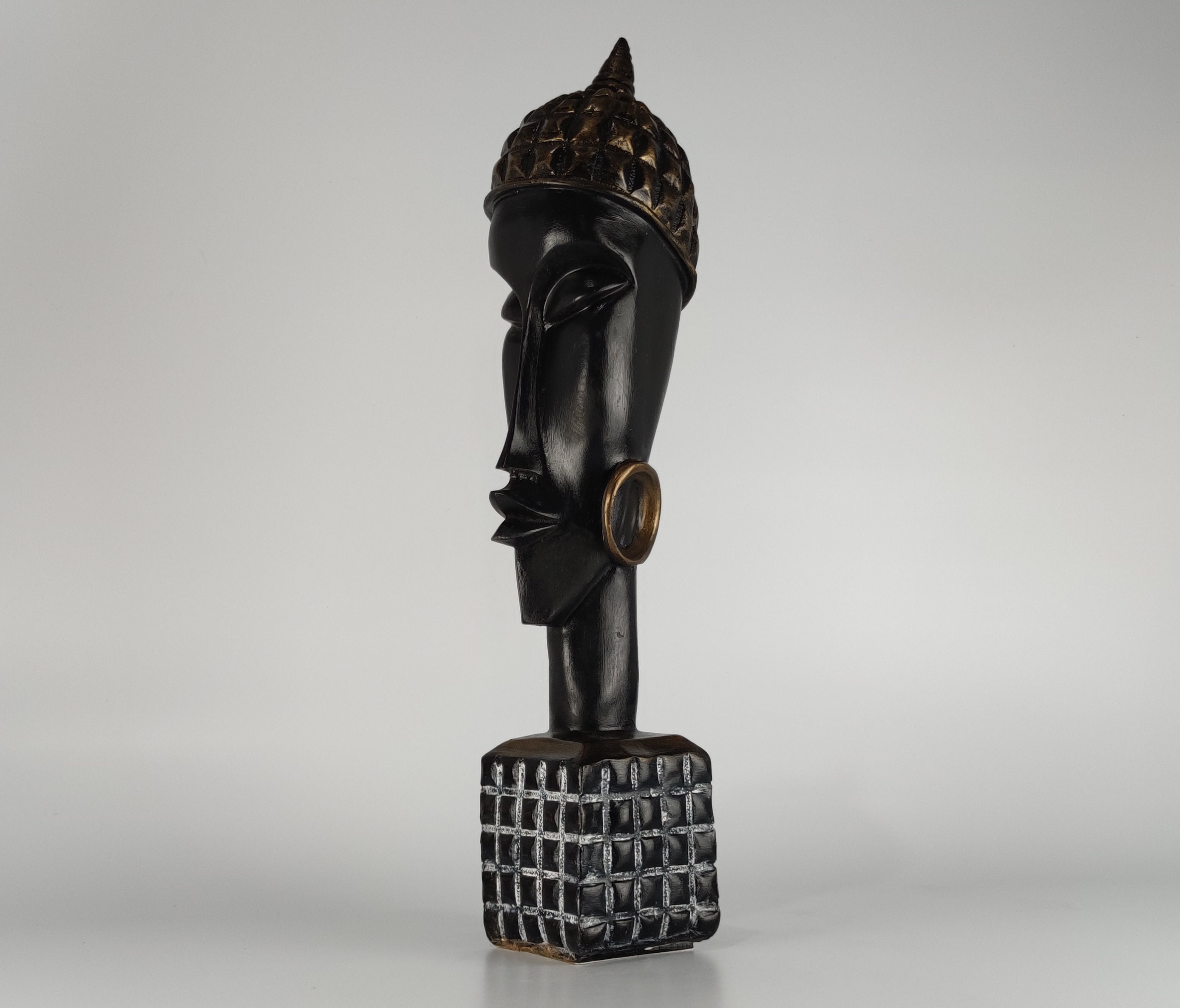 African Totem Pair Bust Statue, 18 Inches Ethnic Totem Sculpture, Woman ...