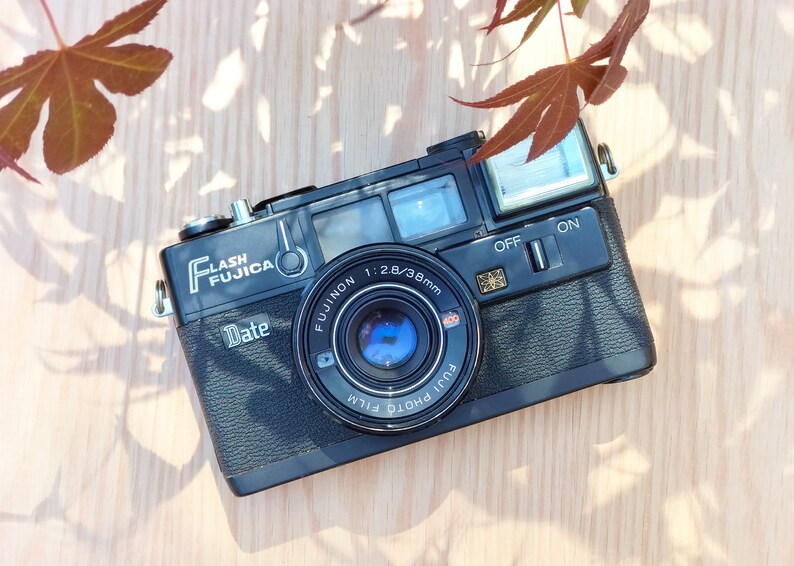 Flash Fujica Automatic Retro Point-and-shoot Film Camera With User ...