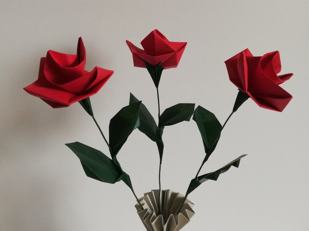 Origami Red Rose Bouquet Paper in Vase - Etsy