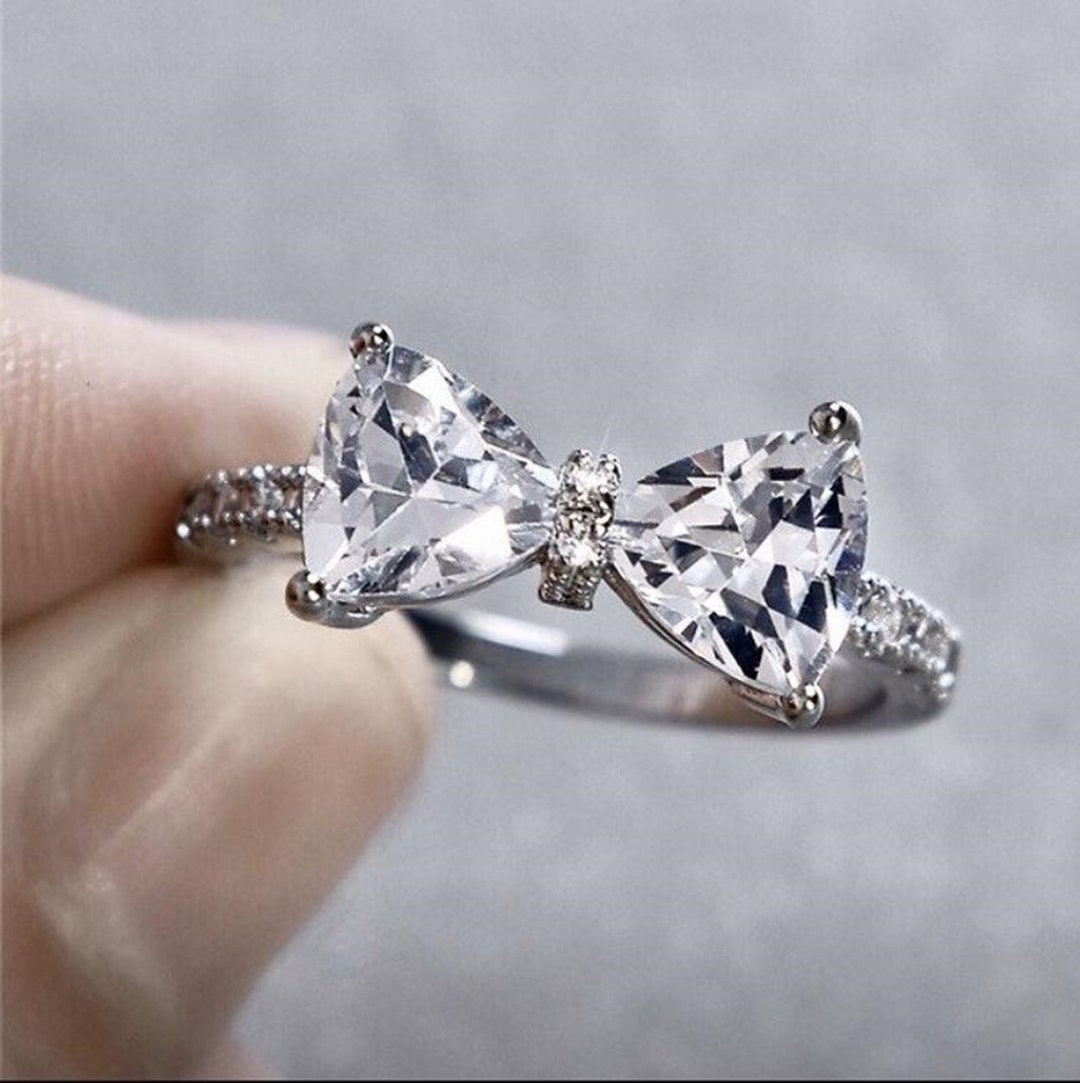 Two Stone Bow Ring, Trillion Cut Moissanite Diamond Wedding Ring, Bow ...