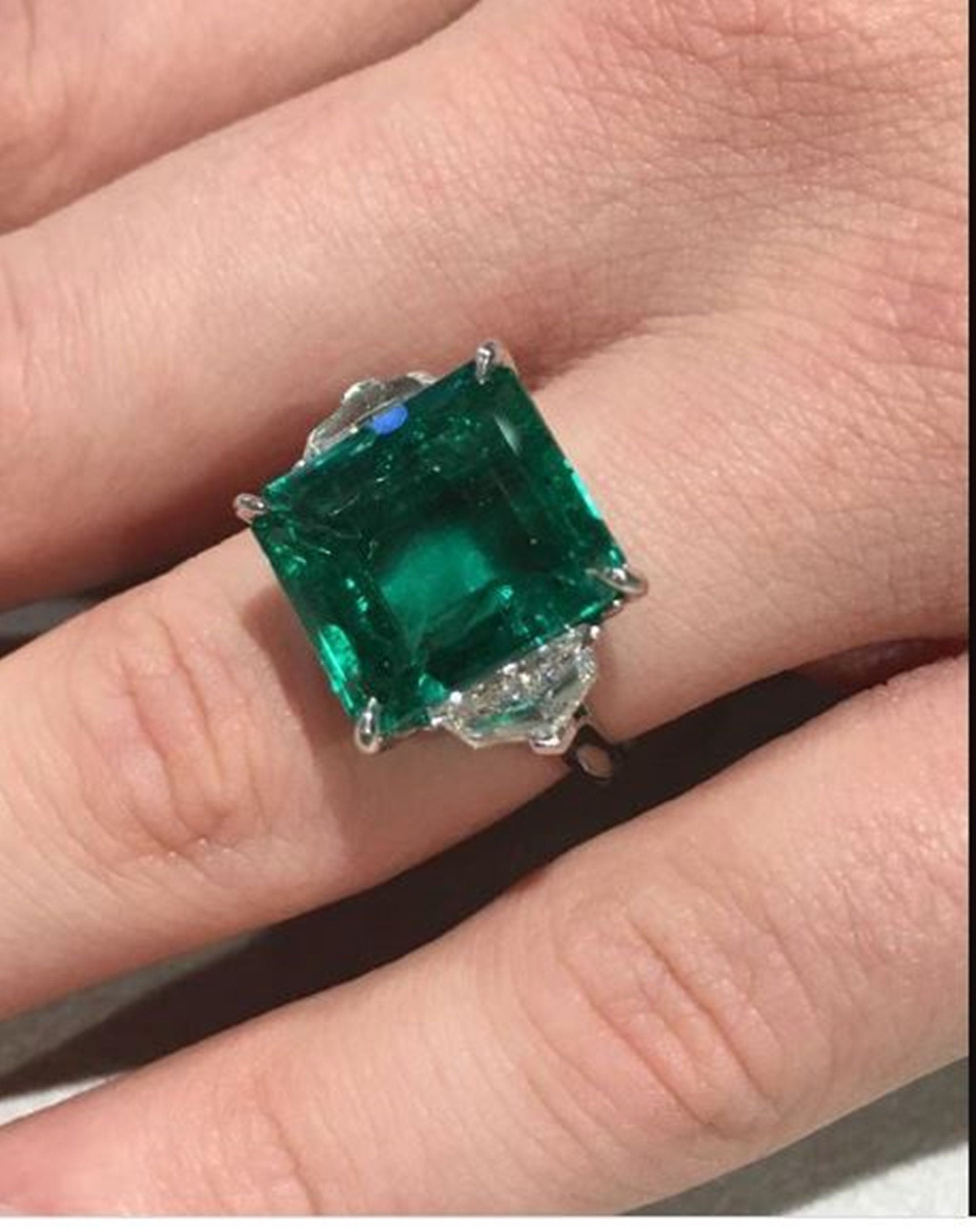 Green Diamond Bridal Ring Three Stone Wedding Ring Asscher - Etsy