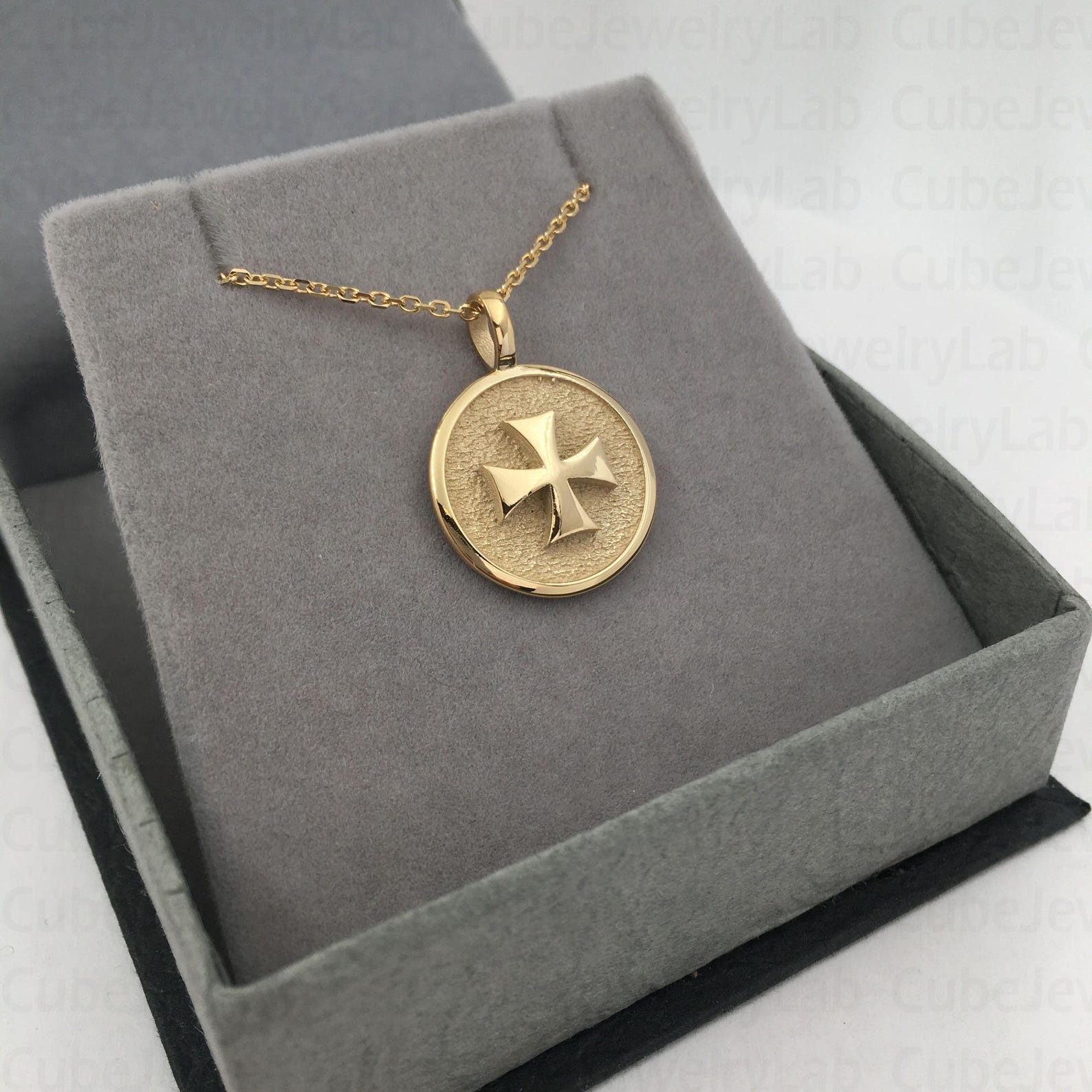 14k Solid Gold Maltese Cross Necklace, Personalized Maltese Cross ...