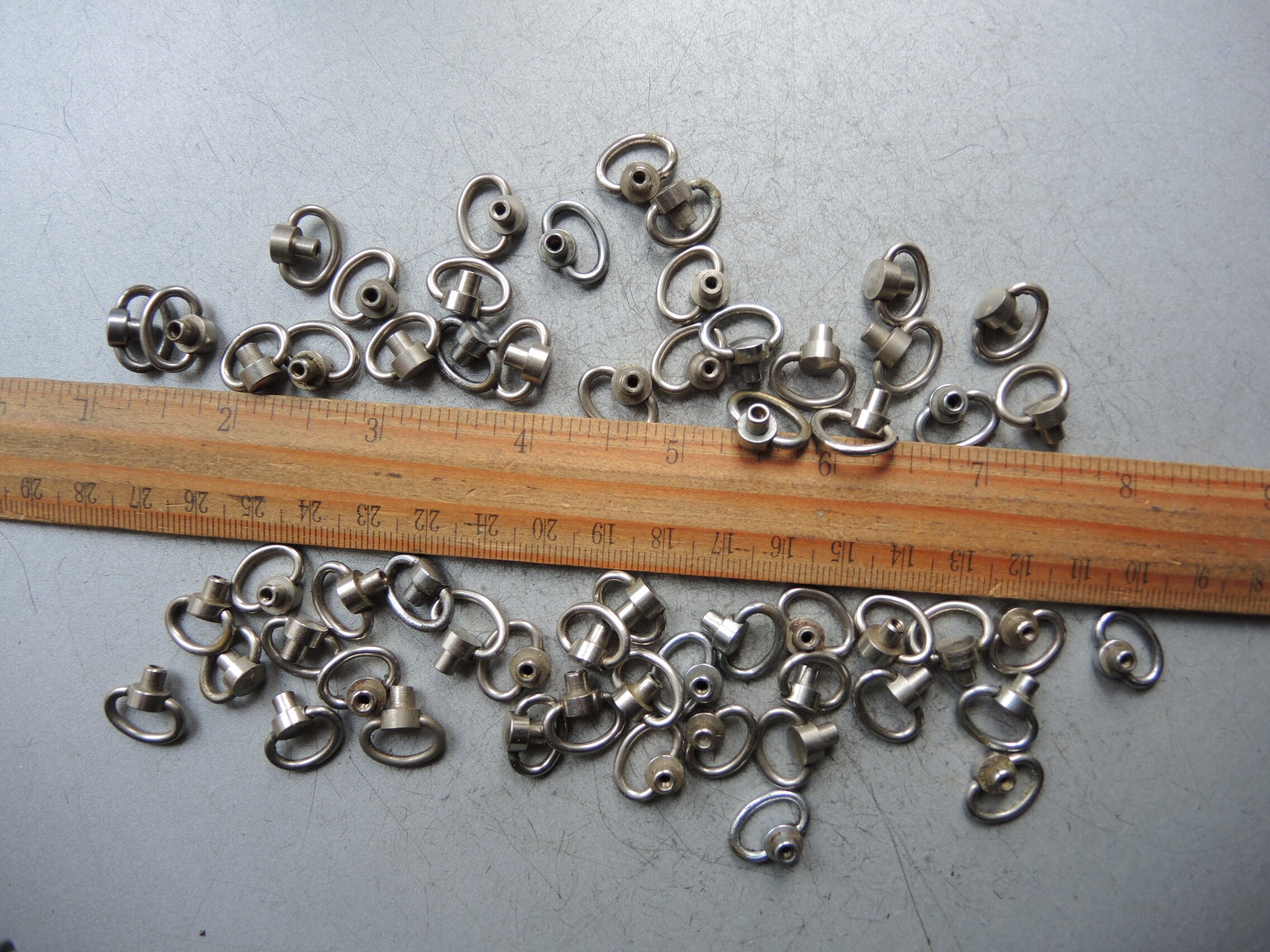 Job Lot Set of 20 Vintage Alarm Clock Wind up Key Knobs Levers / Clock ...