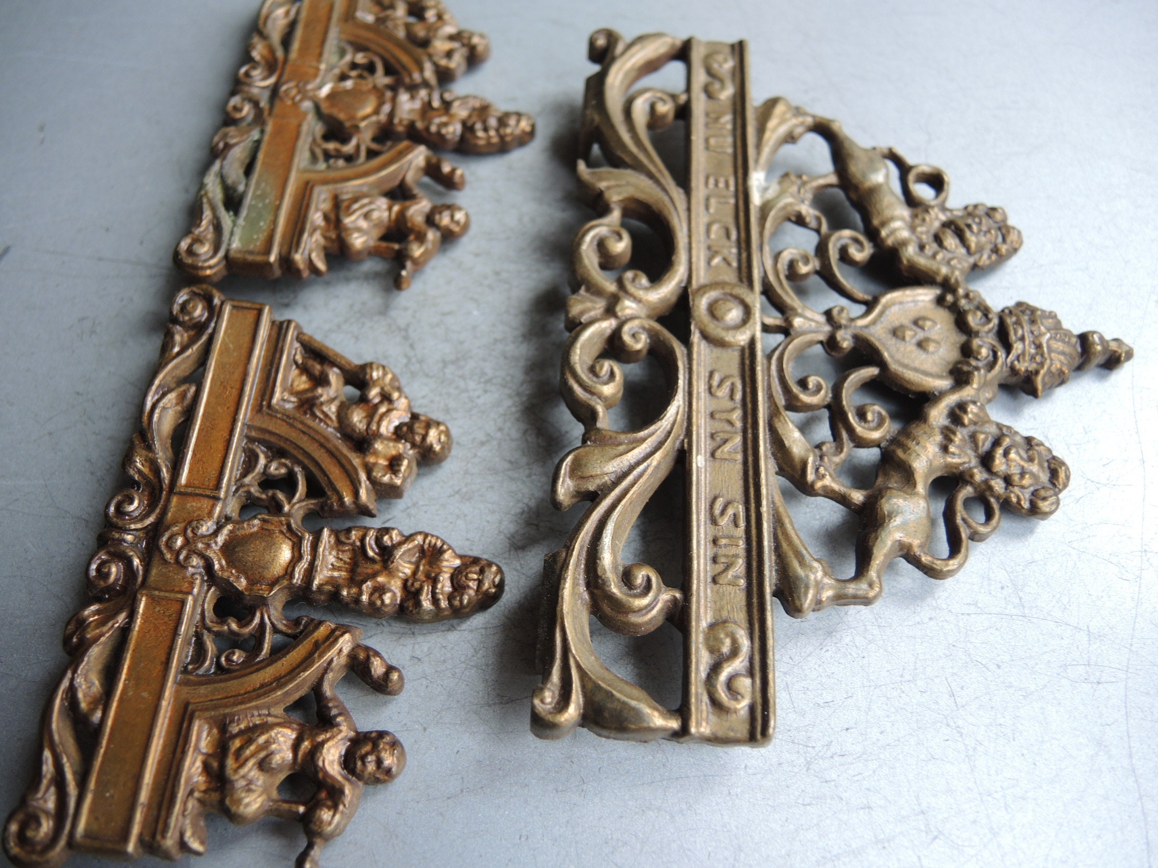 Vintage Dutch Atlas Clock SOLID BRASS Bronze Case Decors / - Etsy