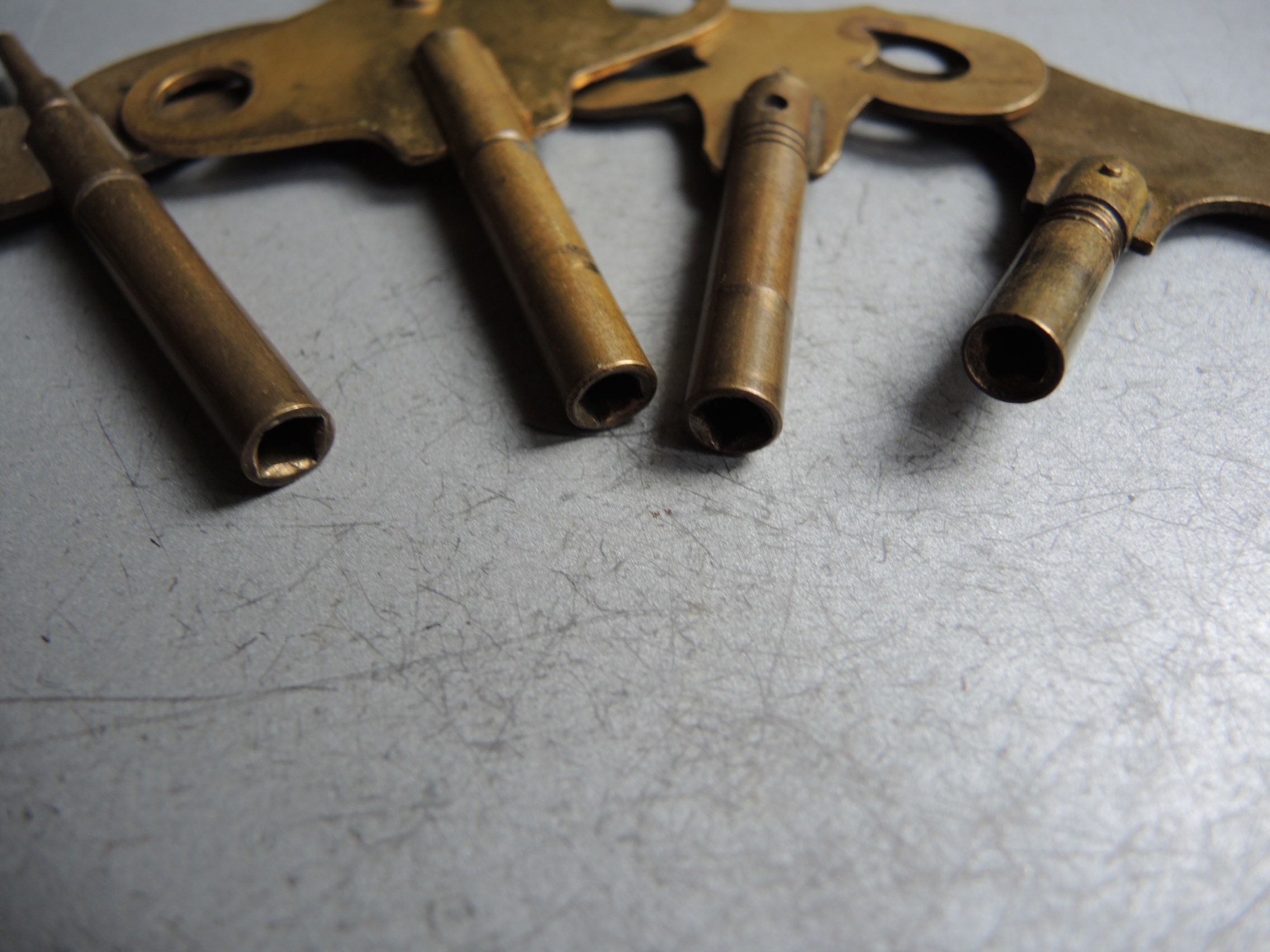 ONE Antique Solid Brass Metal Wind up Key for Clock / - Etsy